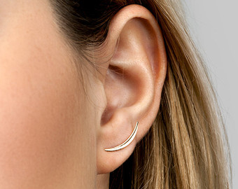 ear crawler example | Subject II Change